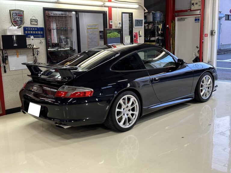 黒い996．2GT3がやってきました - ガレージJ
