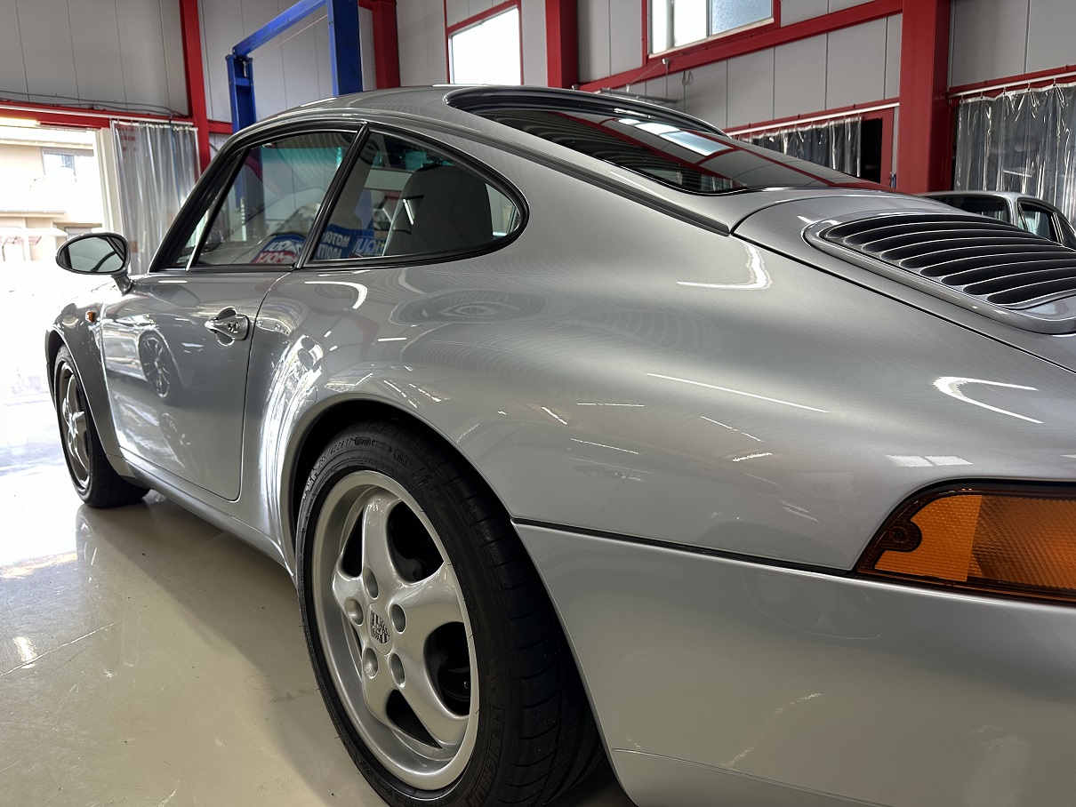 フルオリジナルの993カレラ（6MT）の詳細画像 - ガレージJ