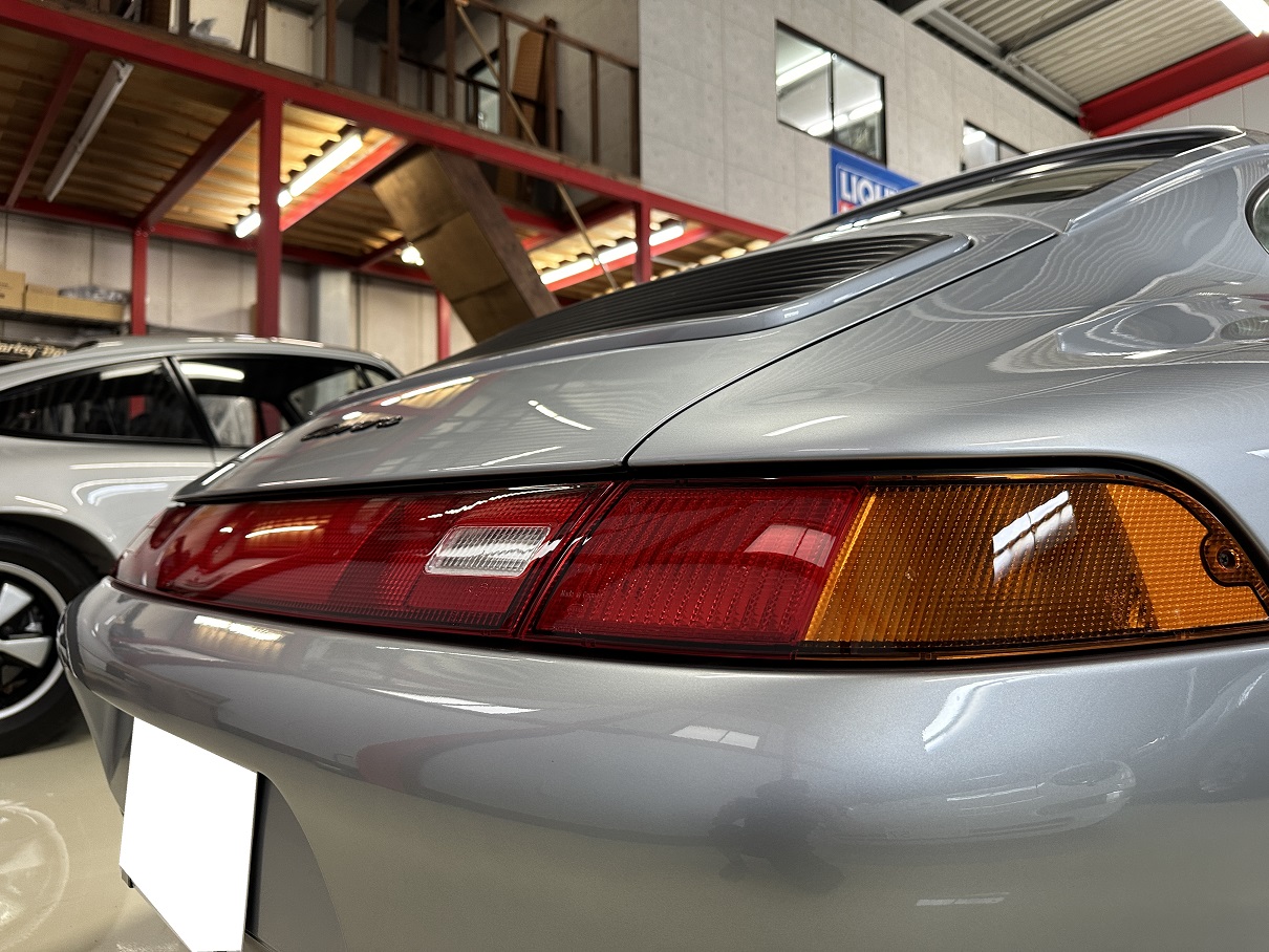 フルオリジナルの993カレラ（6MT）の詳細画像 - ガレージJ