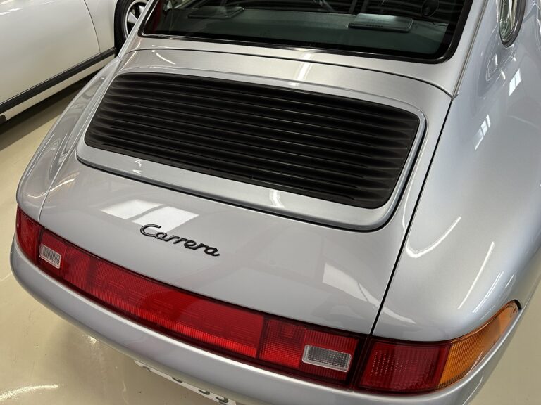 フルオリジナルの993カレラ（6MT）の詳細画像 - ガレージJ