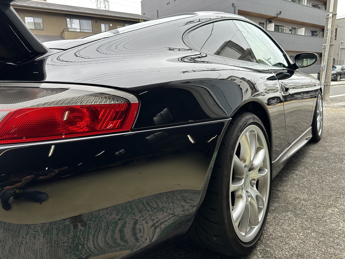 黒い996．2GT3の詳細画像 - ガレージJ